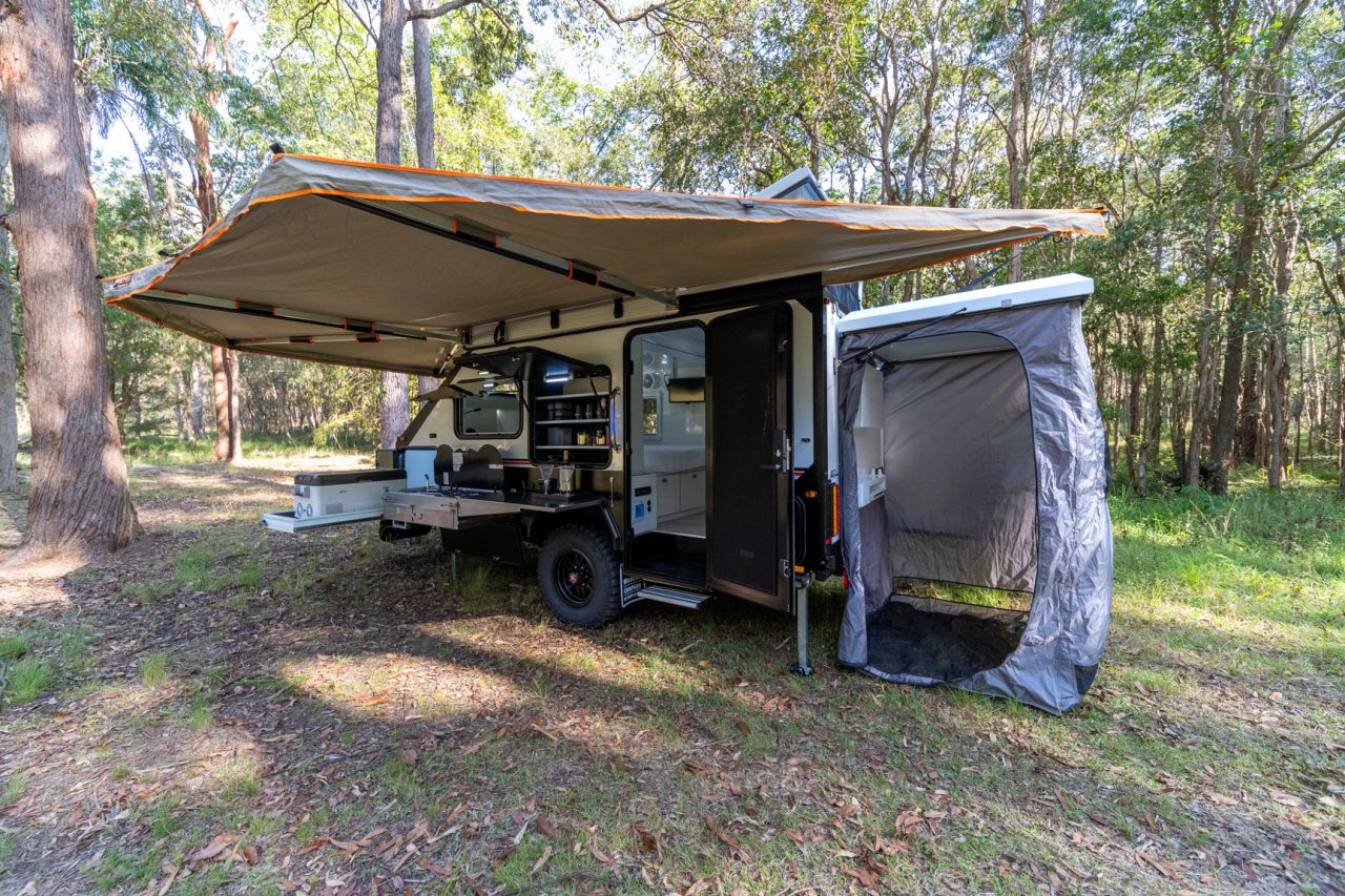 C3 Hybrid | Modcon RV