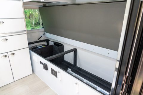 C3 Hybrid | Modcon RV