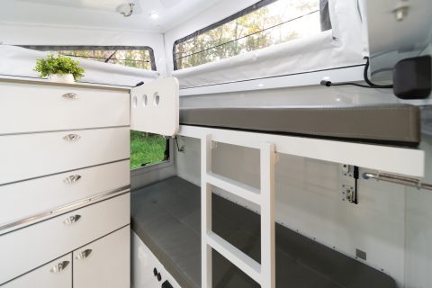 C3 Hybrid | Modcon RV