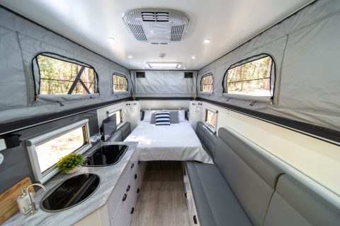 C5 Hybrid | Modcon RV
