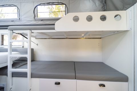 C5 Hybrid | Modcon RV